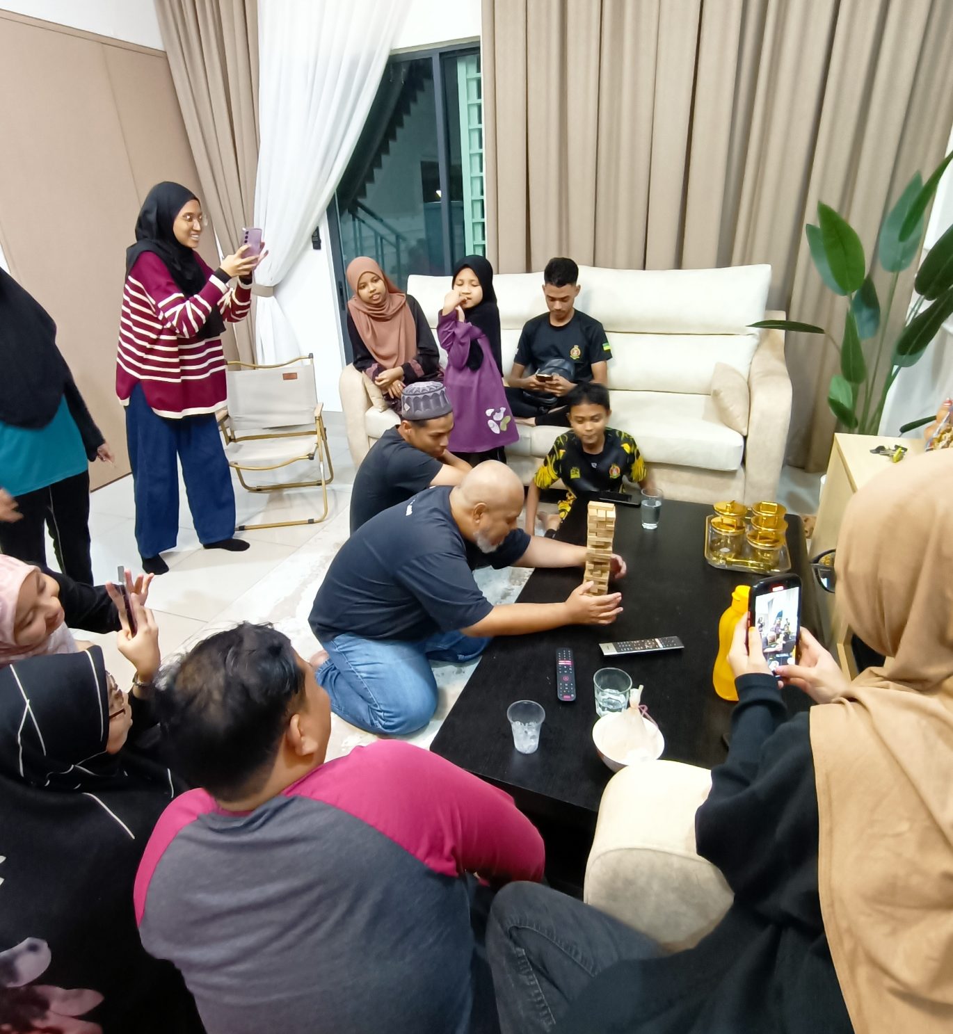 Eratkan hubungan silaturrahim tanda kita bersyukur – Syukur, Pelengkap ...